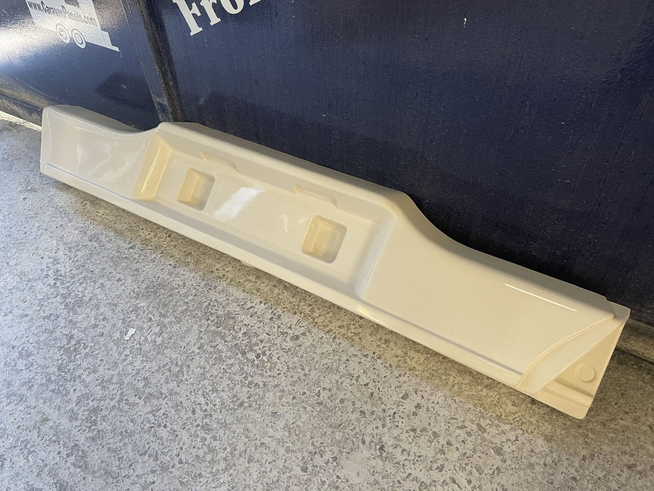 Bailey caravan rear bumper 015 – Caravan Panels