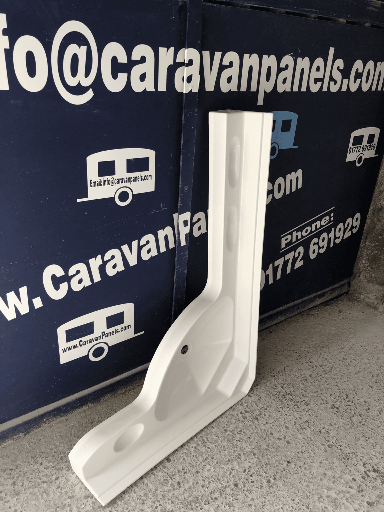 Hobby caravan vanity sink 008 – Caravan Panels